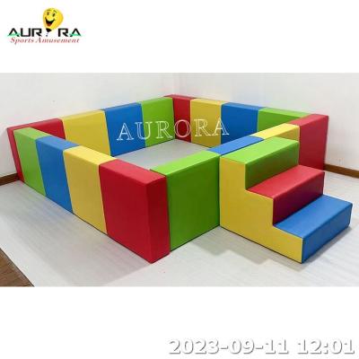 China Kids Indoor Playground Soft Play Equipment Ball Pit Customized Red Blue Green for sale
