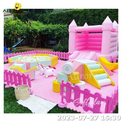 China Soft Toy Playground Indoor Soft Play Inflatable Bouncer White Bouncy Castle for sale