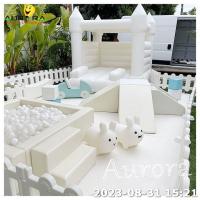 China Outdoor Party Inflatable White Castle Soft Play Equipment Indoor Playground for sale