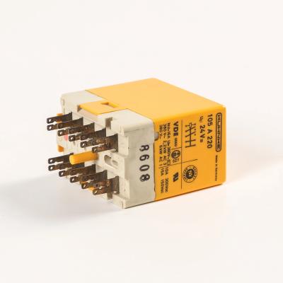 China Polar Paper Cutter Safety Relay Stripping 220F Machine Spare Parts with 380v Work Pressure for sale