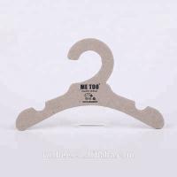China Environmentally Friendly Recyclable Cardboard Hanger with Customizable Size for Clothing Stores for sale