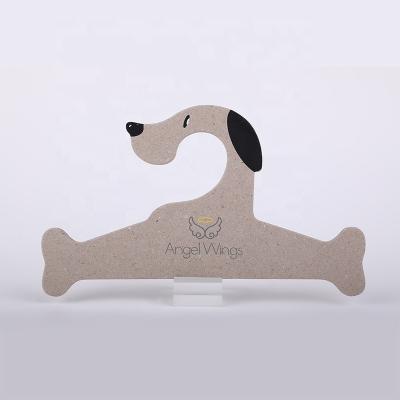 China Custom Size Biodegradable Pet Cardboard Hanger Glossy Lamination For Dog Clothes for sale