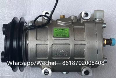 China UX200 UX-200 Bus Air Conditioning Compressor Parts for Unicla Bus - 145mm Diameter, 12V/24V Voltage, 1B Groove for sale