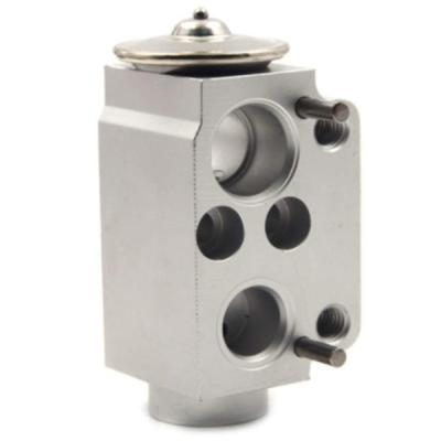 China BMW Auto AC Expansion Valve OEM 9226078 64116934406 Metal Component with 1-Year Warranty for sale