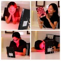 China No Flicker Handheld Red Light Therapy 660nm 850nm 230*170*23mm Dimension for sale