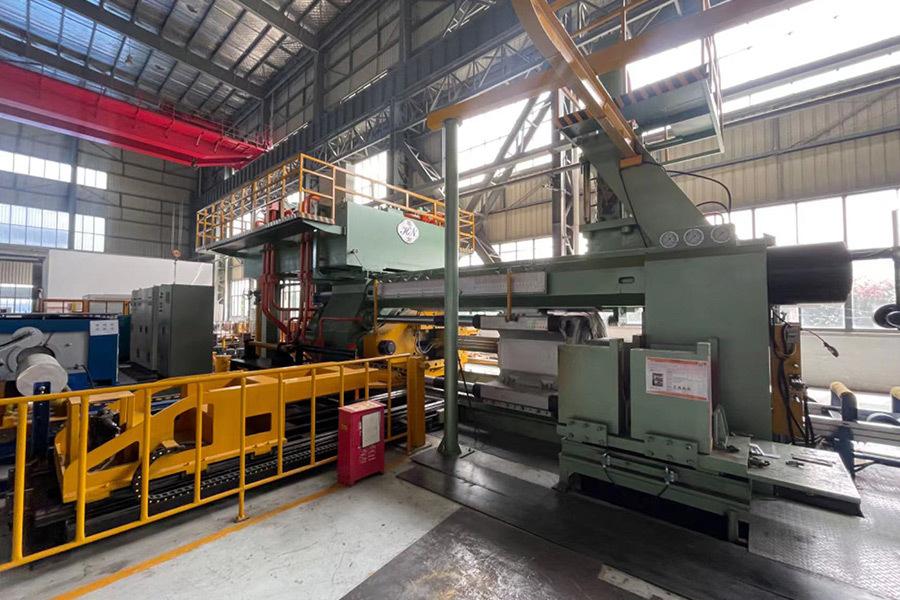 4600T Aluminum Extruder