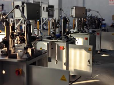 China Angle trimmers; Angle trimming machines;Tpu Seal trimmer;Tpu seal cutter; Edge trimmer; Kinfe trimming machine for sale