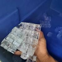China ICE-120P 55kg Per Day Cube Ice Maker Machine Commercial Stainless Steel Crystal Maquina De Gelo Em Barra for sale