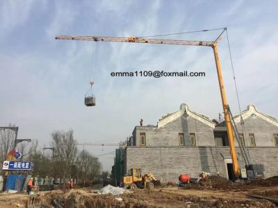 China 4t Self Install Tower Mobile Construction Crane Hydraulic Legs Display Torque Limiter for sale