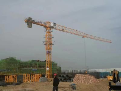 China QTZ125 Flat Top Tower Crane 10 Ton Load 50m Jib L68B2 Mast Top Slewing for sale