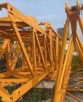 China QTZ250 7020 Used Tower Crane - 70m Boom, 10t Max Load, L68 Mast Section - Zoomlion 2018-2022 for sale