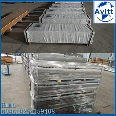 China 40×60×1508 Mast Section Rack for Construction Elevator | 60 Teeth 8M Modulus Gear Rack | HB217-255 Hardness for sale