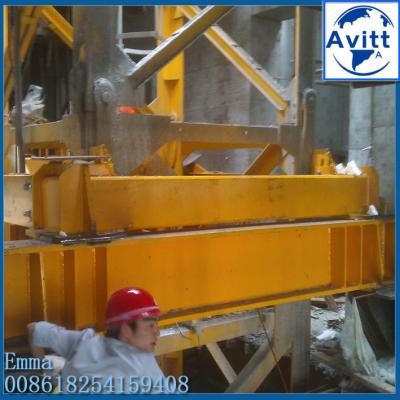 China PT3510 2.5T Topless Tower Crane Inner Climbing Type With Inverter Control for sale