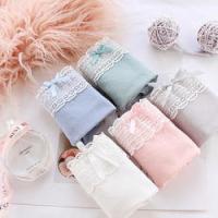 China Cotton MID-Rise Women Panties Cute Bow Lace Briefs Seamless Breathable Girls Briefs for sale