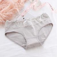 China Cotton MID-Rise Women Panties Cute Bow Lace Briefs Seamless Breathable Girls Briefs for sale