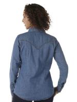 China Fashion Women&prime;s Denim Shirt Long Sleeve Button with Pocket Shirt for sale