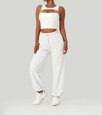 China Autumn Winter Stylish Gym Fitness Set Outdoor Jogger Trousers Workout Yoga Crop Top Two Piece Activewear Set for sale