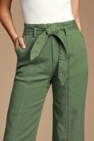 China OEM Fashion Casual Pants Green Women Cargo Pants With Utility Pockets for sale