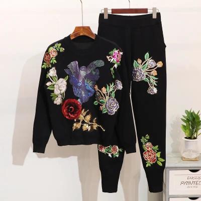 China High Quality Sequins Flower Long-Sleeved Knitwear Sweater Casual Pants 2 Piece Knit Set Women Autumn and Winter Tracksuit for sale