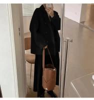 China Fall and Winter Woman&prime;s Coats Ladies Jackets Woolen Solid Turn Down Collar Long Coats for Woman for sale