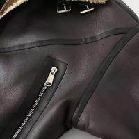 China Custom Cropped Leather Jacket Vintage Women&prime;s Motor Jackets Brand Quality Sherpa Warm Bomber Coat for Women Winter for sale