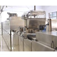 China Automatic 380kg Two Depositors Chocolate Moulding Machine for sale