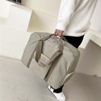 China Customizable Expandable Dry Wet Gym Bag Waterproof 40L Weekend Holdall for Women for sale