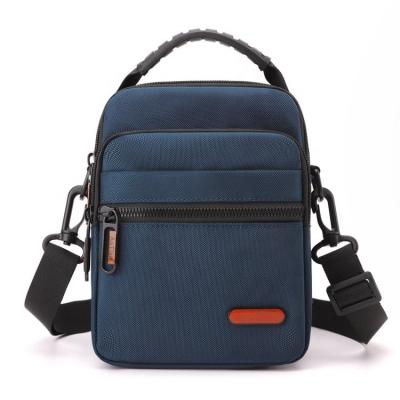 China Multi Layer Men Designer Messenger Bag Crossbody Side Bag with Zipper Pocket 30x20x10 cm for sale