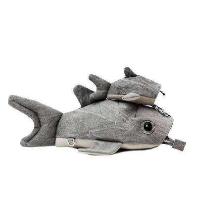 China Custom Logo Canvas Messenger Bag Cute Whale Design for All Seasons for sale
