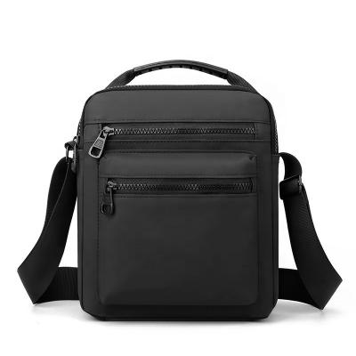 China Wholesale Waterproof Casual Messenger Bag Shoulder Crossbody Men 40L Custom OEM for sale