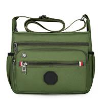 China Sympathy Casual Men's Messenger Sling Bag High Capacity 20L Custom Size for sale