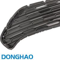 China Car Body Parts Toyota Rav4 Grill Sleek And Modern Design Corrosion Resistance for sale