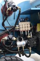 China Overhead Hydraulic Cable Puller Tensioner For Power Line Stringing 298Kw for sale