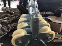 China Welding Technics Tandem Sheave Stringing Block For Line Fittings for sale
