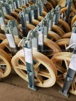 China 20KN Galvanized Nylon Sheave Overhead Wire Stringing Blocks For Aerial Cable Pulley Block for sale