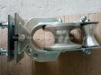 China Crossarm-Mounted Three-Purpose Srtinging Block For Industrial Hoisting for sale