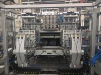 China PP Blow Moulding Machine 1Lt to 5Lt Plastic Jerry Can Blow Molding 40kg/h 380V for sale