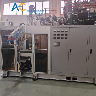 China Mitsubishi Automatic Bottle Blowing Machine 380V 40kg/h HDPE PET Extrusion Blow Moulding for sale