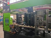 China Full automatic Bottle Blow Moulding Machine bottle making machine and Energy Consumption for Industrial Production for sale