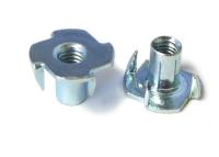 China M6 Duplex Stainless Steel Plain SS 2205 2507 904L 4 Claw 4 Prong Furniture Tee Nut With Pronge for sale