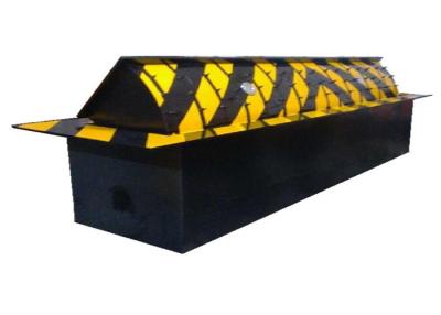 China Customized Hydraulic Road Blocker with 3s Rising Time 70T Loading Capacity and PLC Control for Traffic Management for sale