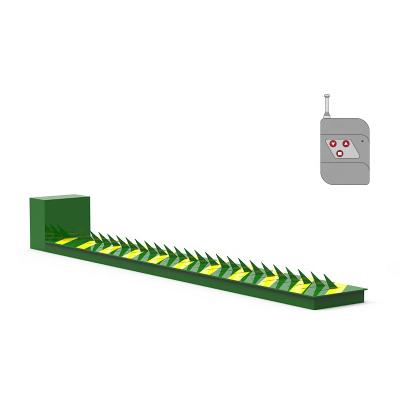 China Automatic Retractable Tyre Killer with 10mm Blade Thickness and 60T Min Loading for High Security for sale