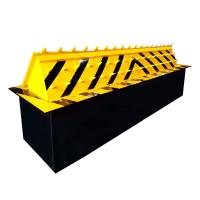 China Automatic Hydraulic Road Blocker with 80T Loading Capacity, 304 Stainless Steel Blade, and PLC Control for Enhanced Security for sale