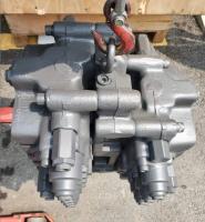 China HD700 Hydraulic Control Valve Assy for Kato Excavator Spare Parts Distributor Aftermarket for sale