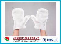 China Disposable Hypoellagenic 90 Gsm Wet Wash Glove For Patient Body Wash for sale