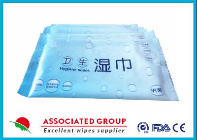 China Individual Wrapped Adult Wet Wipes , Non Toxic Cleaning Wipes Convenient Carry on for sale