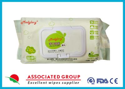 China Natural Degradable Baby Hand Mouth Wipes With Cereal Essence / Professional Care For Babies for sale
