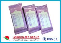 China Plain Baby Wet Wipes Nonwoven Fabric No Fragrance 7bags / Ctn Colorful Package for sale