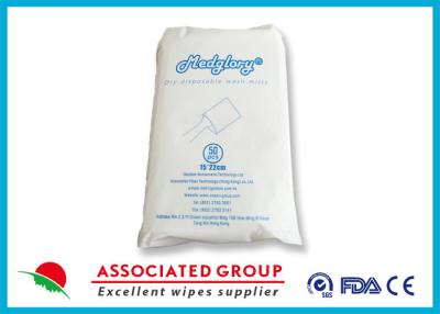 China Disposable Wash Mitts Wet Wash Glove Needle Punch For Bed Baths / Incontinence for sale