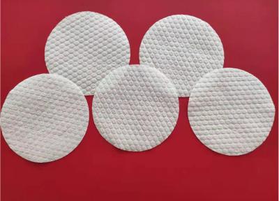China Wood Pulp Deep Cleaning Spunlace Nonwoven Rolls For Household Clean for sale